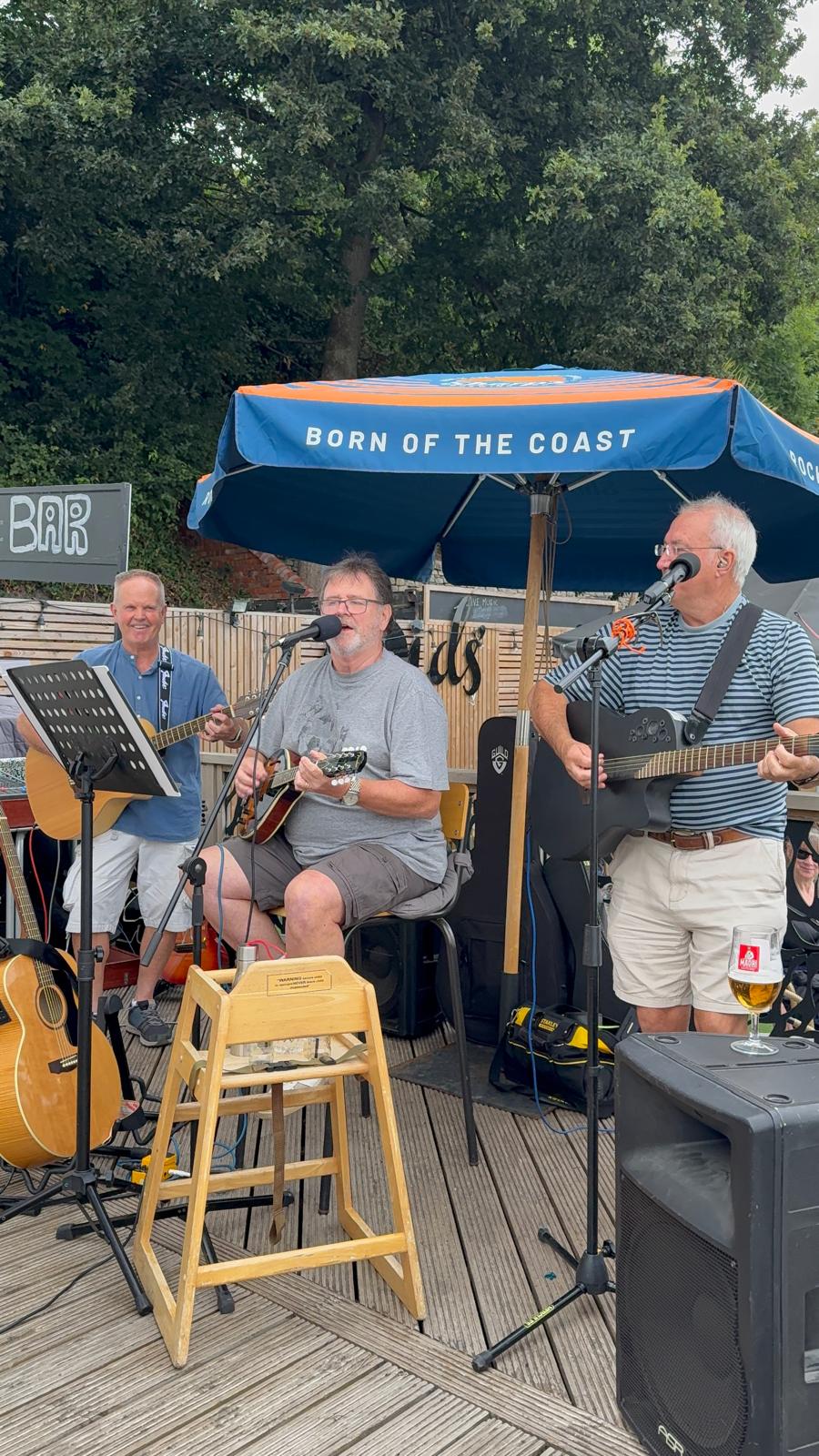 Home - Sids Restaurant and Bar With Rooms